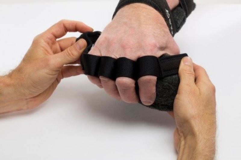 TONUS -sormierottelija - Turun Tukikohta